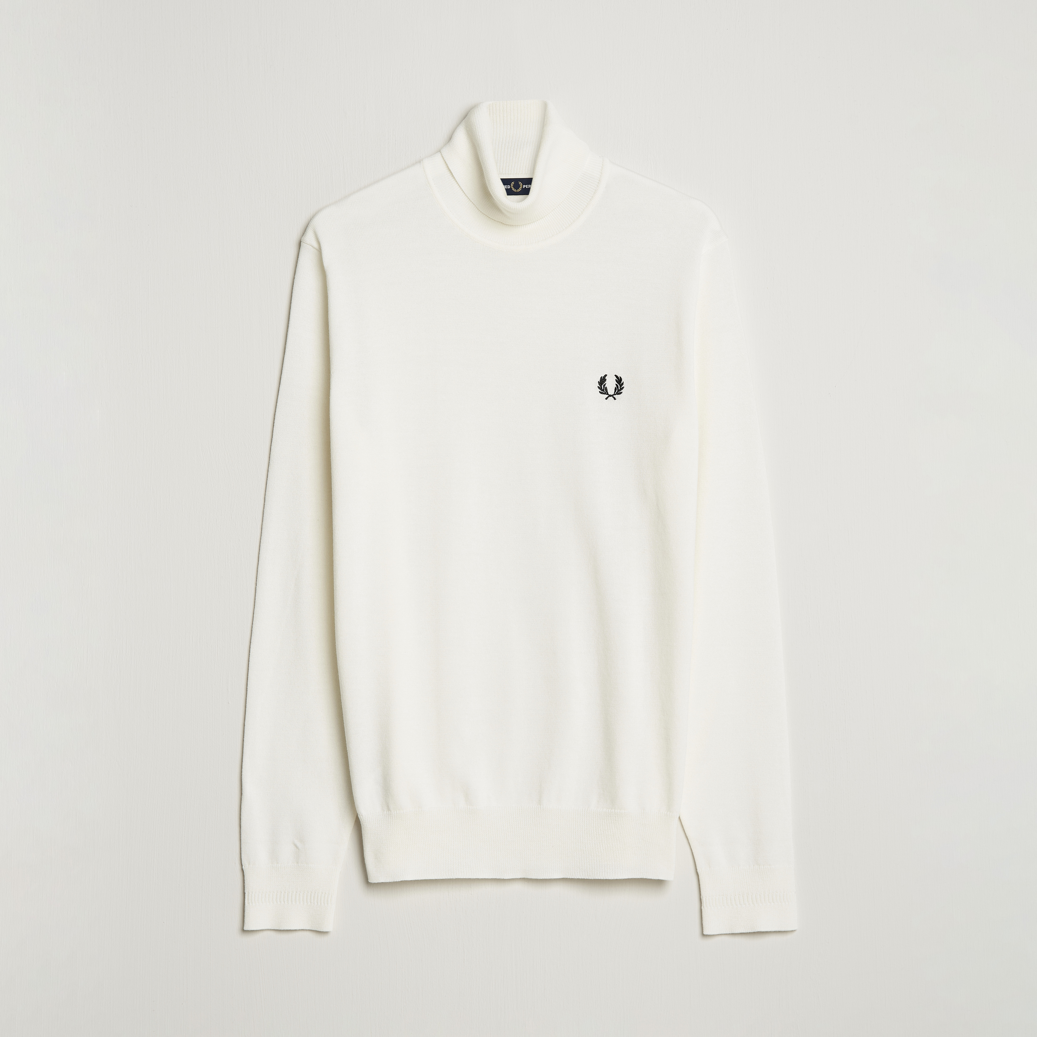 Fred Perry Roll Neck Jumper Snow White bei Care of Carl