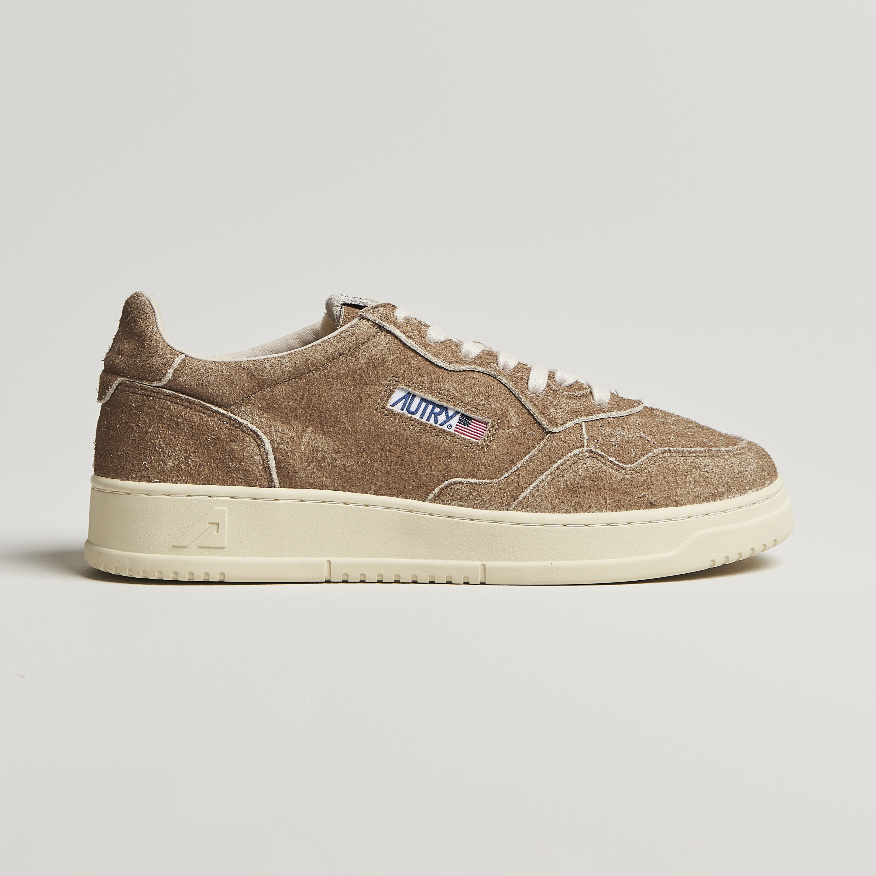 Autry Medalist Low Suede Sneaker Texas Brown bei Care of Carl