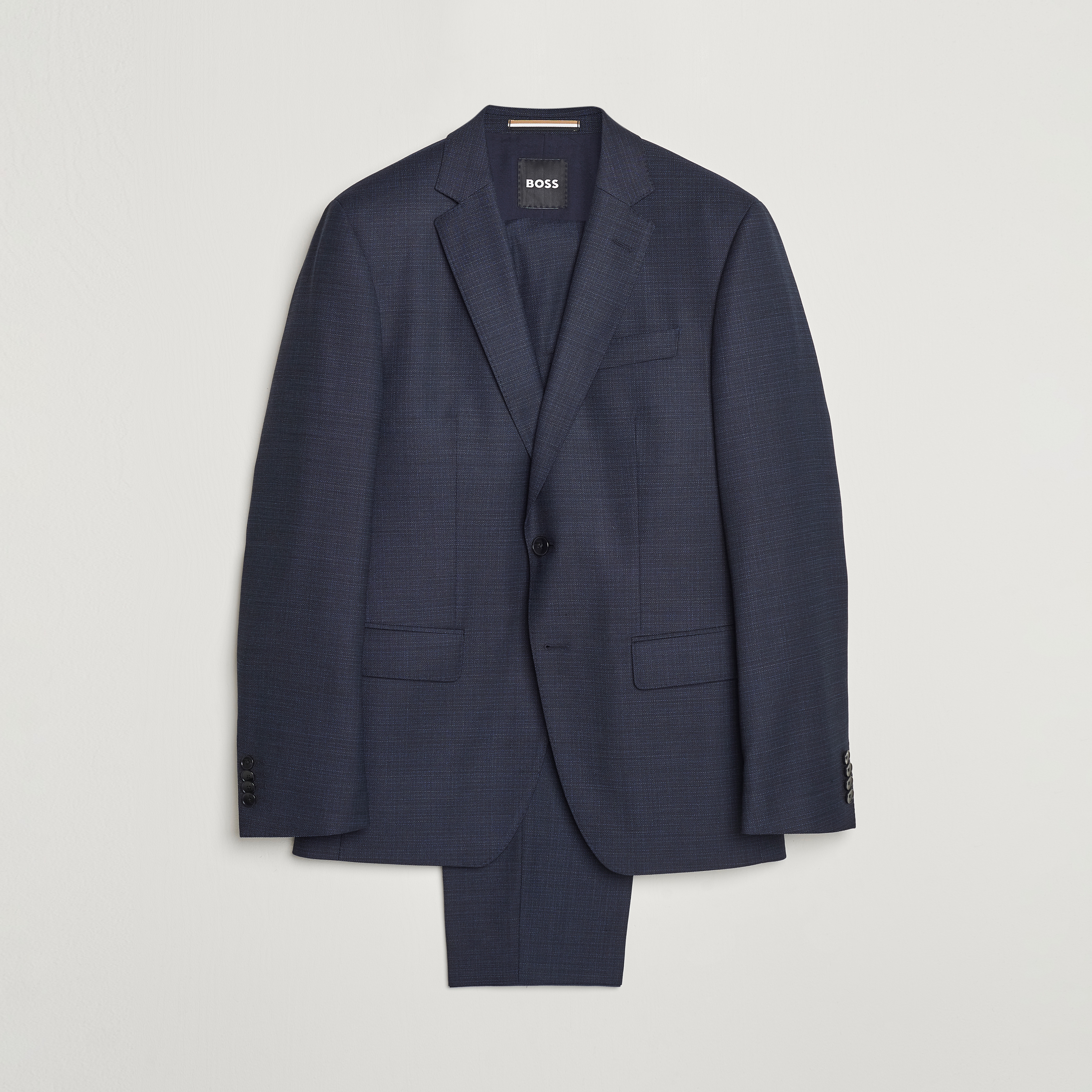 BOSS BLACK Huge Wool Suit Open Blue bei Care of Carl