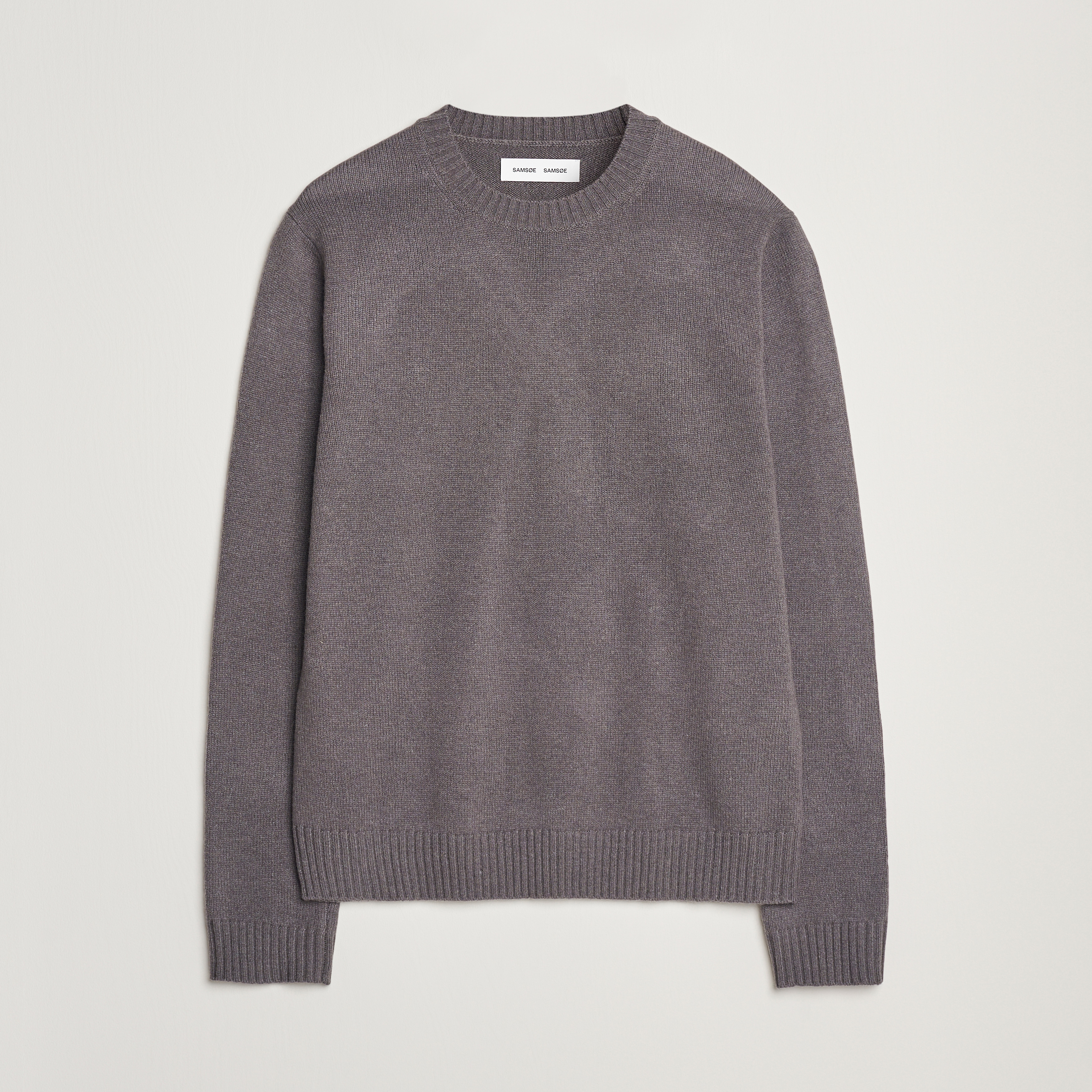 Samsøe Samsøe Sylli Wool Crew Neck Volcanic Ash bei Care of Carl