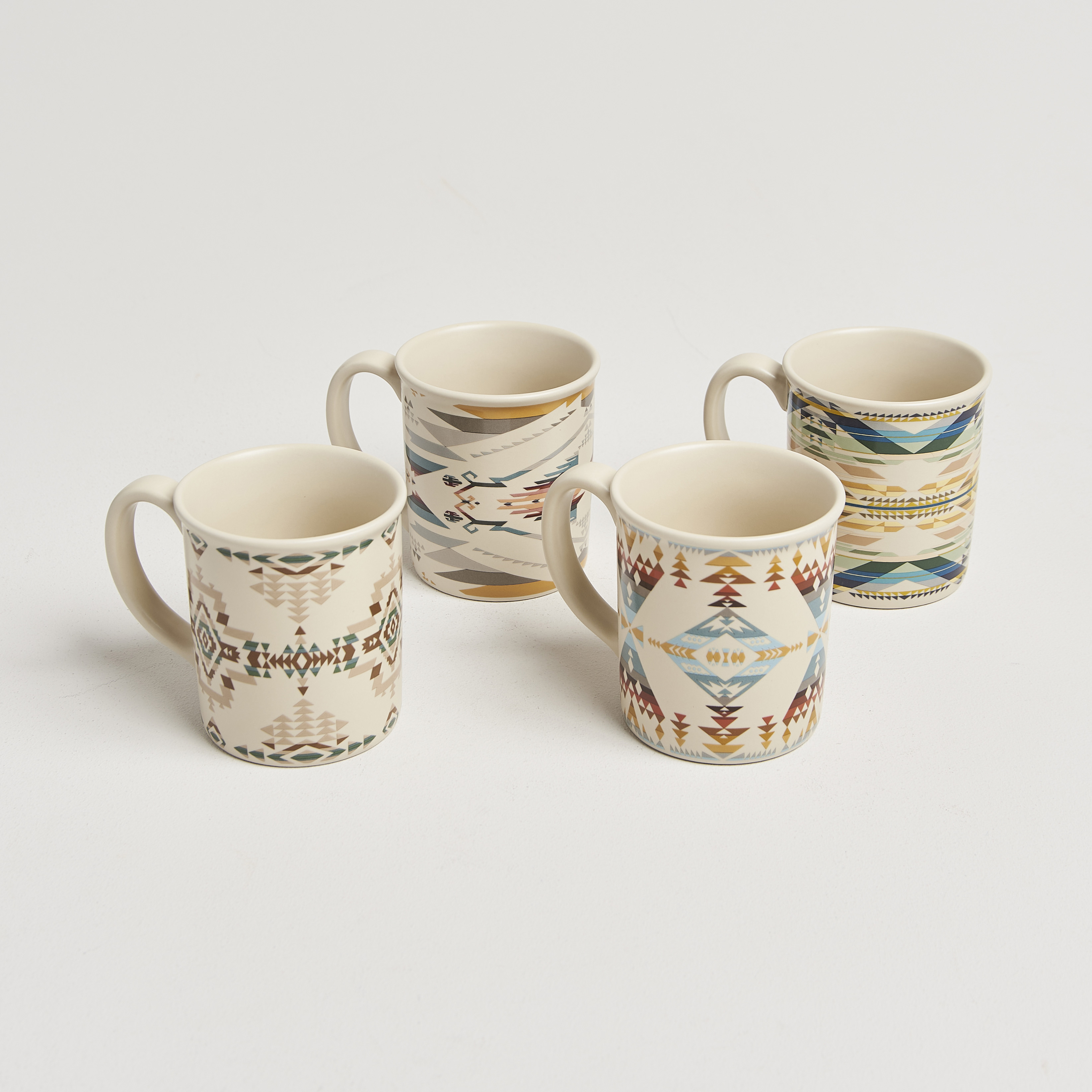 Pendleton Ceramic Mug Set 4-Pack High Desert Mix bei Care of Carl