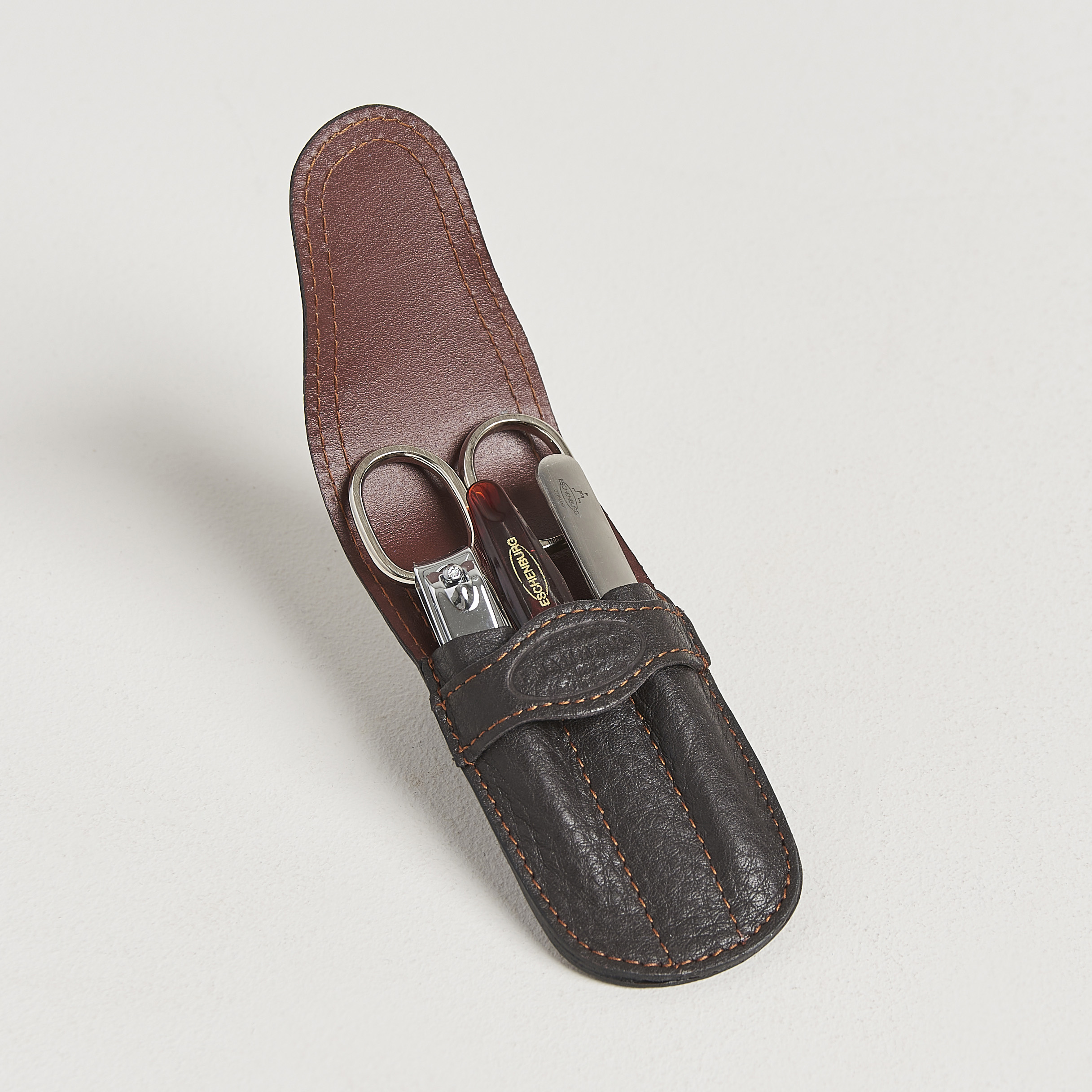 F. Hammann Small Manicure Set Dark Brown bei Care of Carl