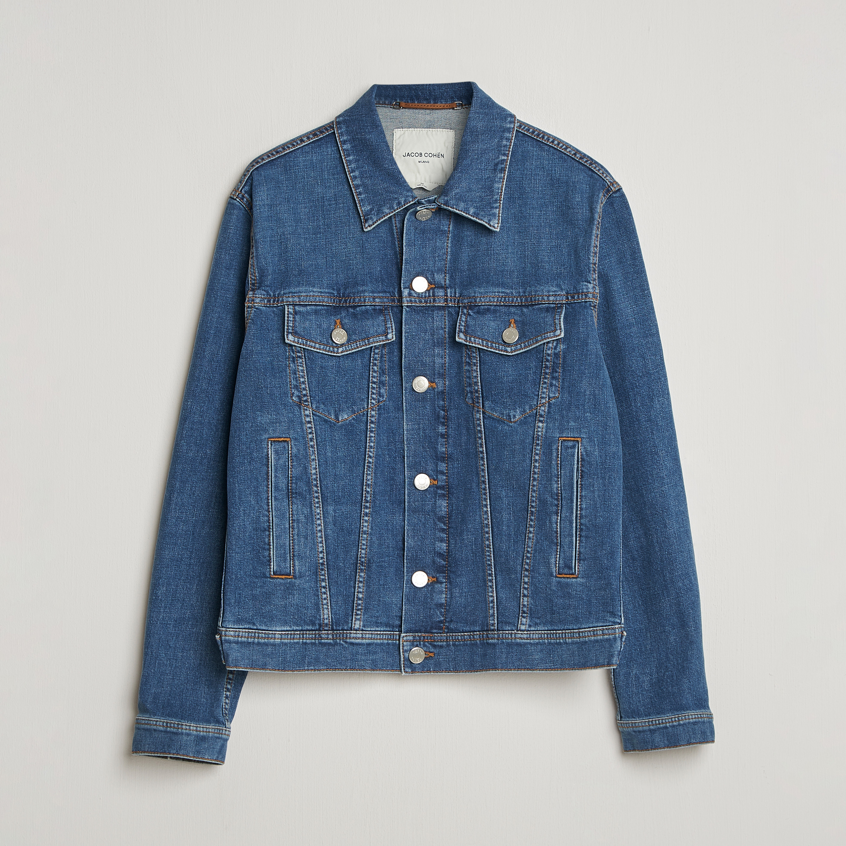 Jacob Cohën Denim Trucker Jacket Mid Blue bei Care of Carl